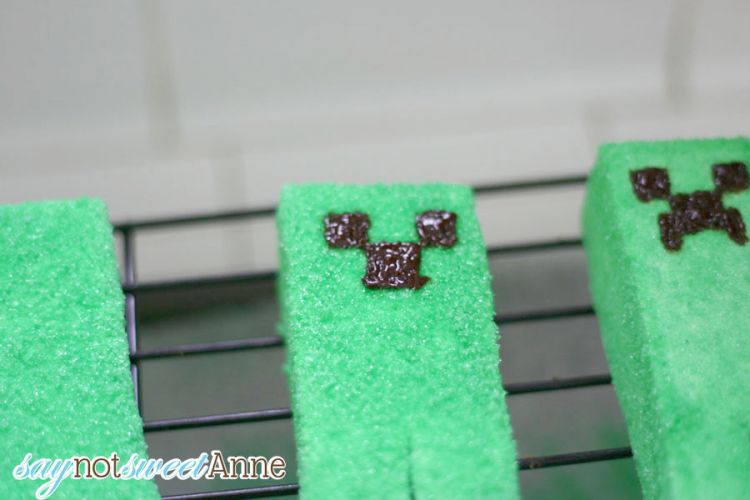 Minecraft Marshmallow Creeper Peeps Easy DIY Recipe