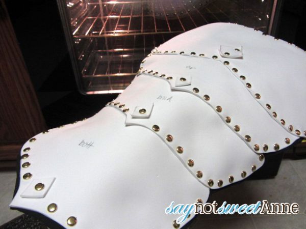 $8 DIY Costume Warrior Breastplate - Sweet Anne Designs