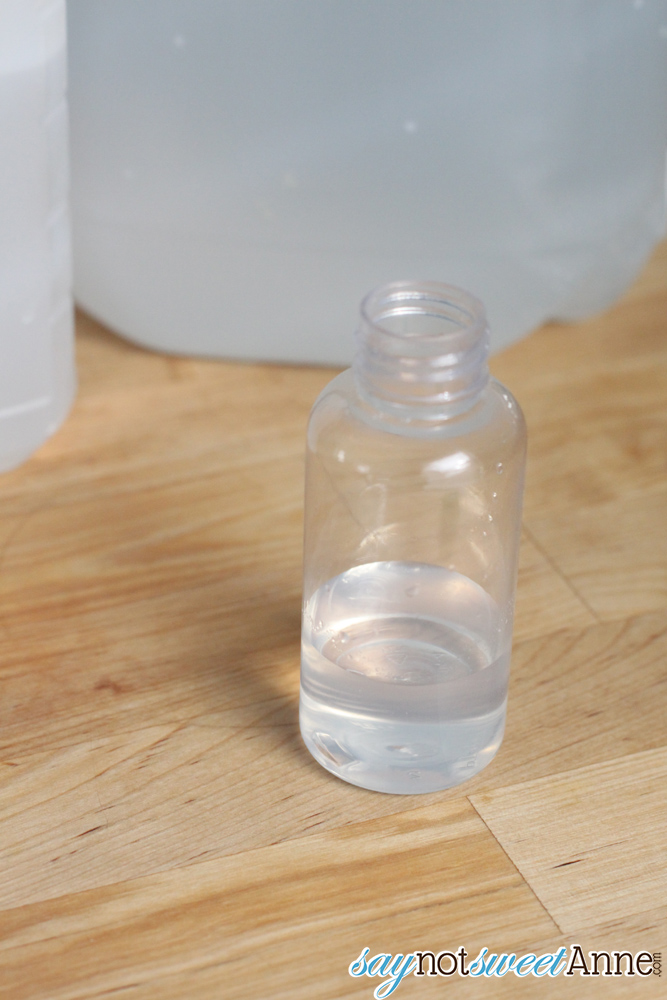 DIY Screen Cleaner - Sweet Anne Designs