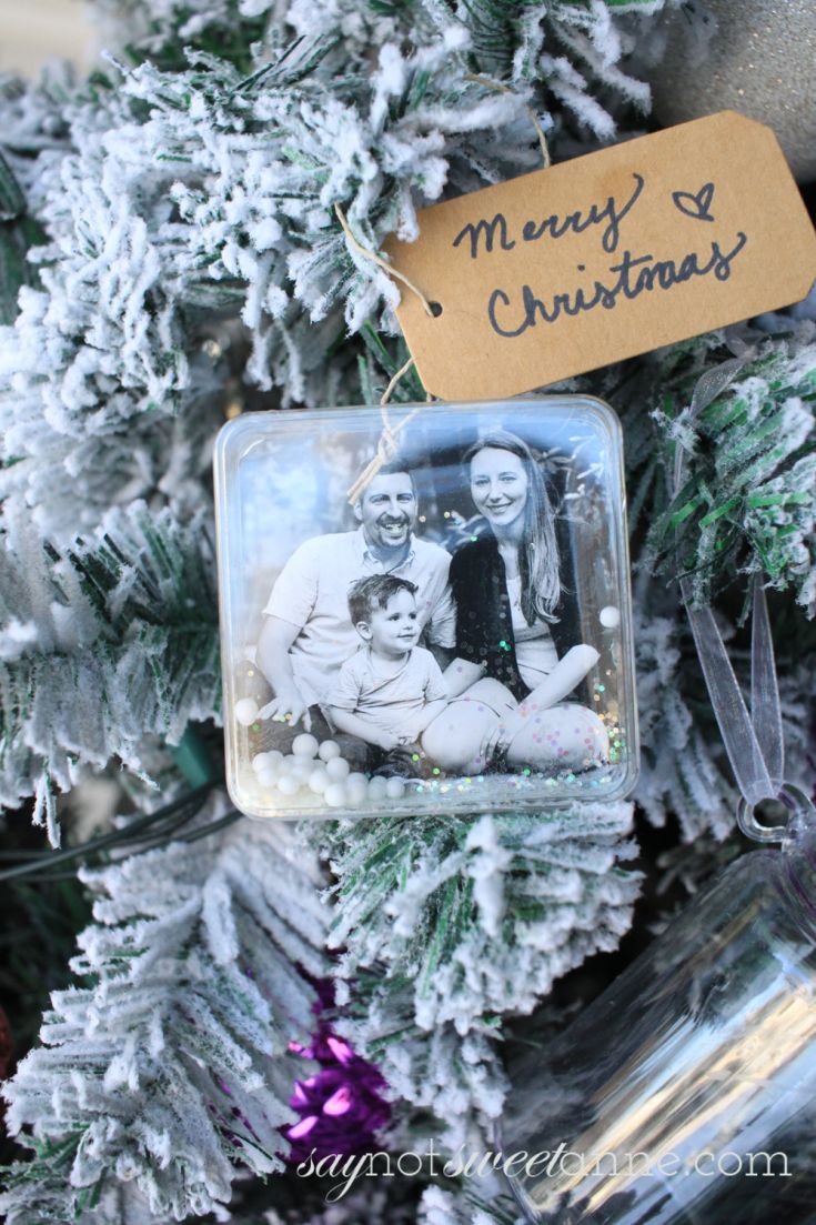 How to make stunning snow globe photo ornaments - Saynotsweetanne.com